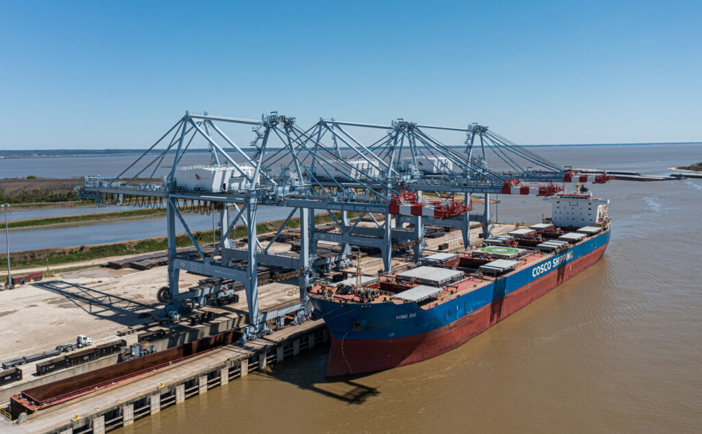Port of Mobile: A Leading Hub for Global Trade Since 1928